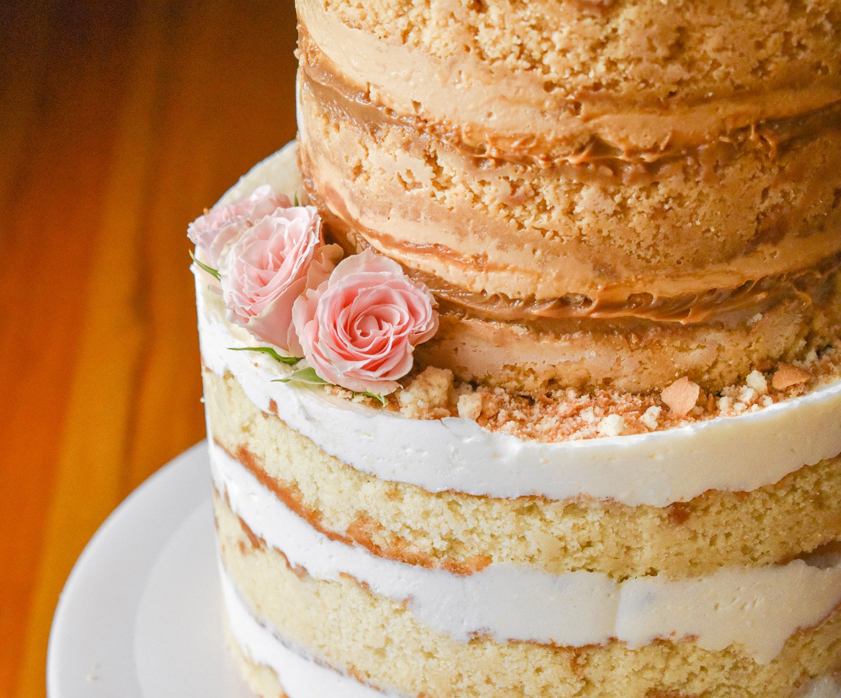 TWO TIER DULCE DE LECHE + VANILLA – Cakes by Cec